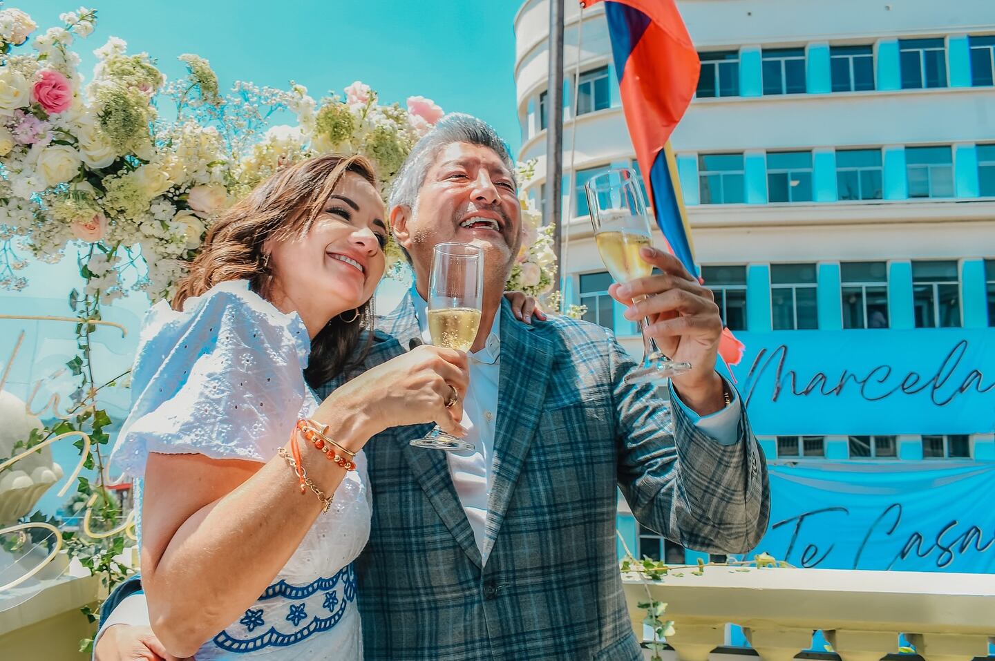 Así fue la romántica pedida de mano Marcela Aguiñaga frente a la ...