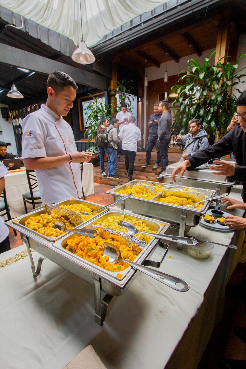 En Cuenca se trabaja por registrar una sola receta del Mote pillo, su ...