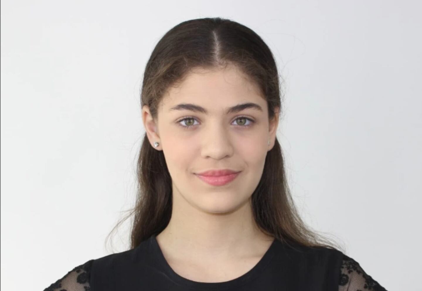 ¿Recuerdas a Elif? Ya es toda una adolescente y así luce hoy – Metro ...
