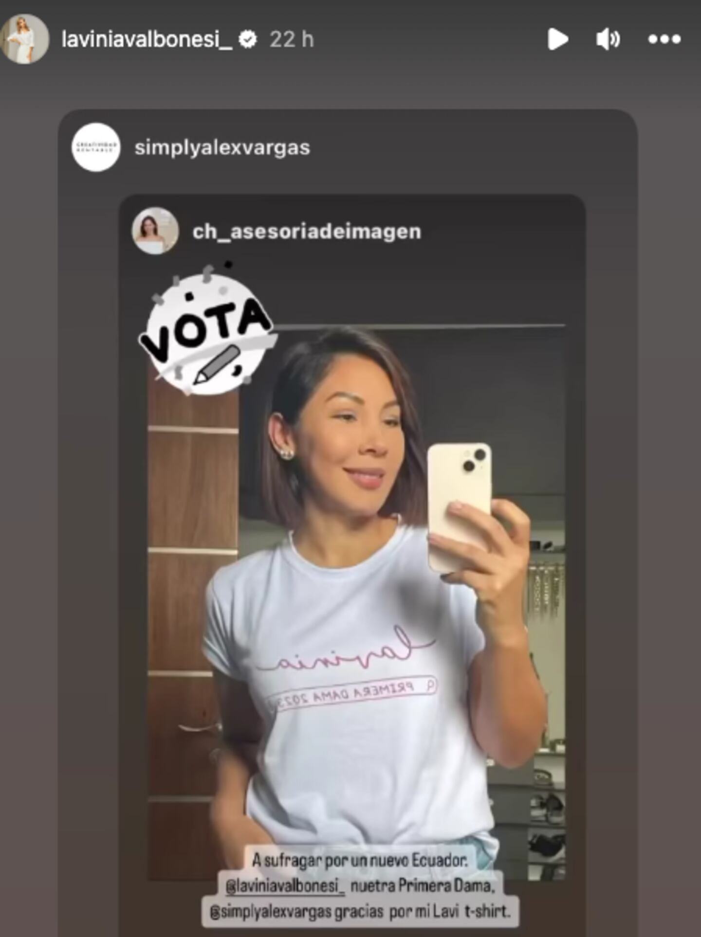 Camiseta de Lavinia Valbonesi, furor en las votaciones como el muñeco ...