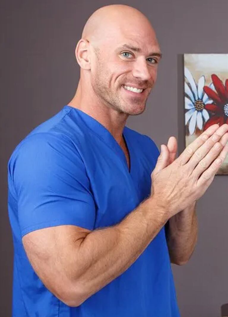 Johnny Sins, icónica estrella del cine para adultos, comparte la cifra ...