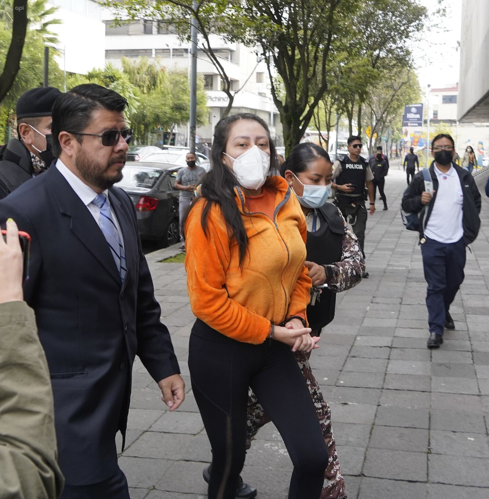 Joselyn Sánchez se va esta misma tarde con su familia ¿Regresará a la ...