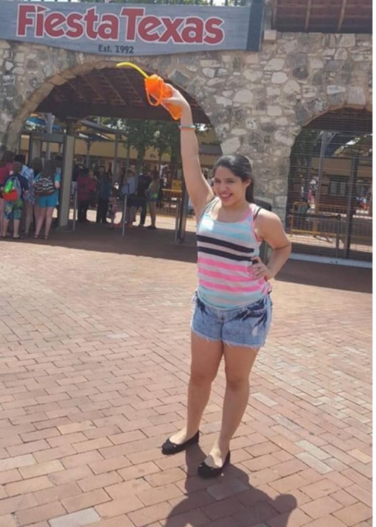 ¡Cambio radical! Así lucía la famosa influencer mexicana Yeri Mua antes ...