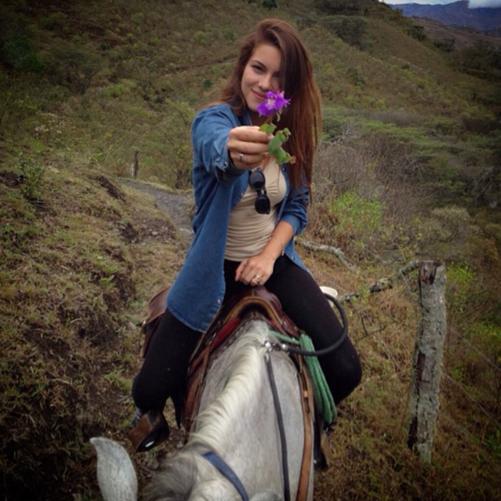 Mara Topic y sus fotos del pasado cuando ni imaginaba ser Miss Universo ...