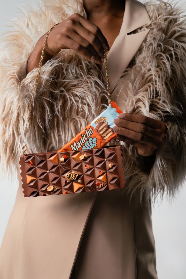 Manicho transforma el chocolate en arte con la primera cartera ...