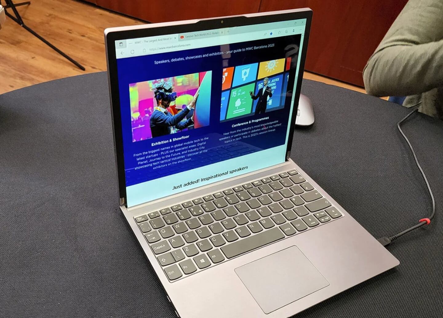 MWC 2023: Lenovo presenta un modelo conceptual de una laptop enrollable ...