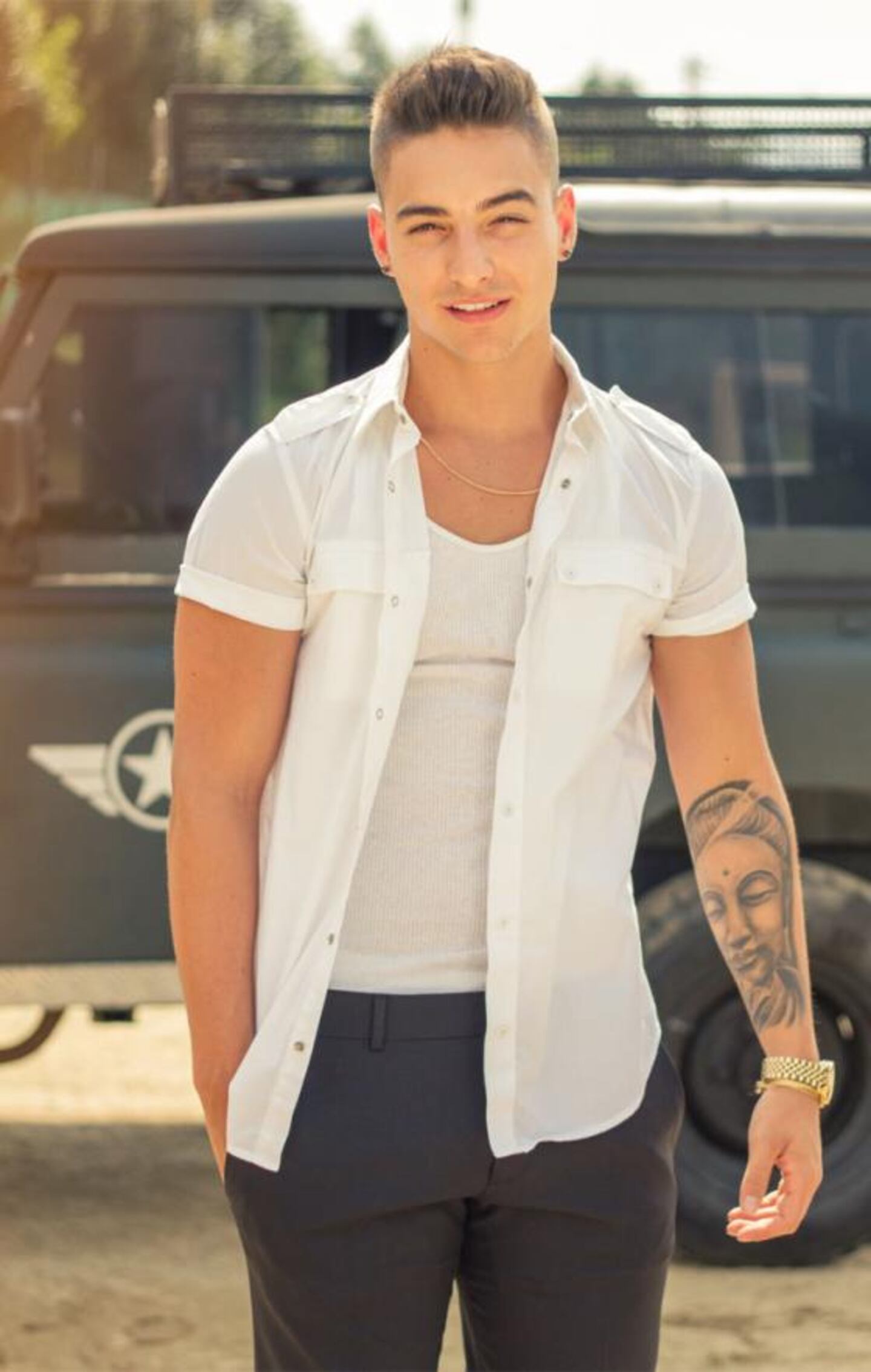 El antes y después de Maluma: De chico urbano a ícono del lujo y de la ...