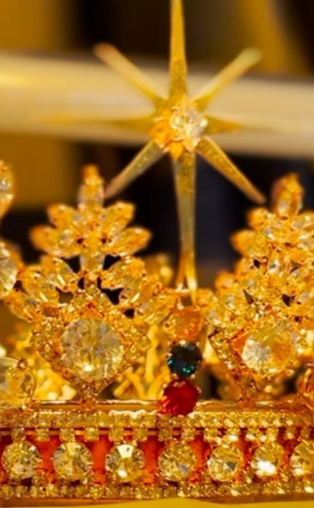 Así es la corona que llevará la Miss Universo Ecuador – Metro Ecuador